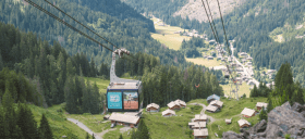 Prodains cable car Morzine to Avoriaz : Prodains express cable car ...